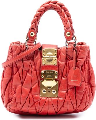 Miu Miu Hobo Bags - Matelasse Lux Lambskin Bauletto Aperto Satchel - Gr. unisize - in Rot - f&uuml;r Damen