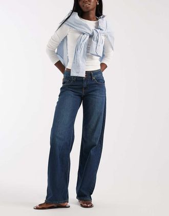 Levi's Superlow Straight Jeans in Dunkelblau