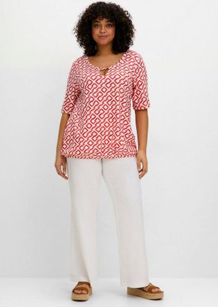 Sheego T-Shirt T-Shirt Kurzarm mit Alloverprint und Cut-out vorn