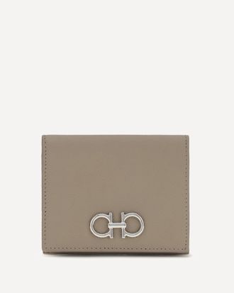 Ferragamo Gancini Wallet Female UNI