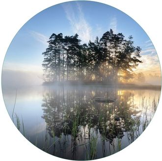 Wallario Glasbild rund Stiller See mit Insel im Morgennebel - Rund, 50 cm Durchmesser Wandbild Glas in Premium-Qualität: Brillante Farben, freischwebende Optik