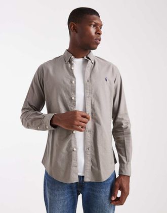 Polo Ralph Lauren Stückgefärbtes Oxford-Hemd in Grau mit schmalem Schnitt und Markenlogo