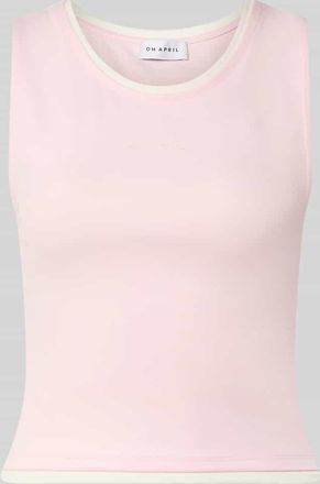 Oh April Tanktop in Layering-Optik Modell Eden