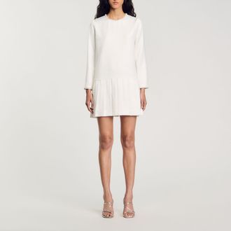 Sandro Robe courte perlée en satin