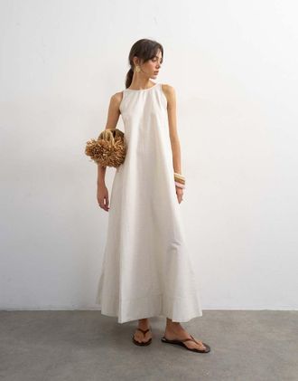 Topshop Maxikleid zum Reinschl&uuml;pfen in Wollwei&szlig; mit R&uuml;ckenausschnitt und Schnallenriemen-Neutral