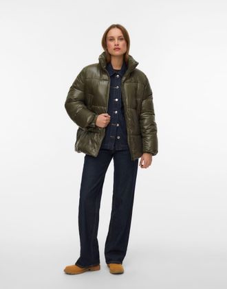 Vero Moda veste courte &agrave; fermeture par pressions verte