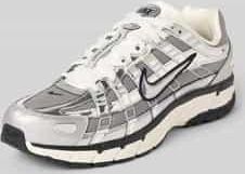 Nike Sneaker aus Leder-Textil-Mix