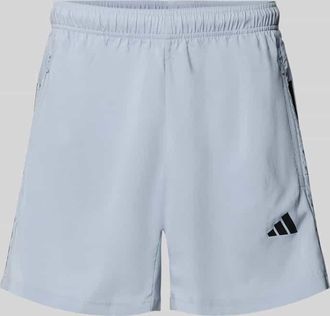 adidas Shorts mit Logo-Print und Rei&szlig;verschlusstaschen