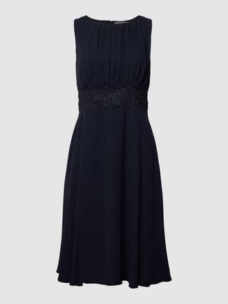 Christian Berg Cocktail Cocktailkleid mit Ziersteinbesatz