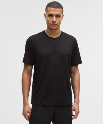 lululemon T-Shirt Fast and Free Bandes perfor&eacute;es pour Hommes - Taille 2XL