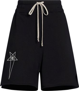 Champion HOSEN & R&Ouml;CKE - Shorts & Bermudashorts auf YOOX.COM