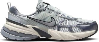 Nike Femme, Chaussures, Gris, Taille: 40 1/2 EU V2K Run