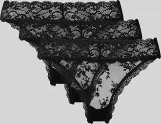 Dorina String aus Spitze Modell LANA LACE im 3er-Pack