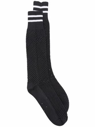 Brunello Cucinelli chaussettes ajour&eacute;es &agrave; rayures - Gris