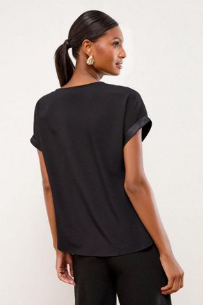 Lipsy T-Shirt Lipsy T-Shirt mit Utility-Tasche, Regular (1-tlg)