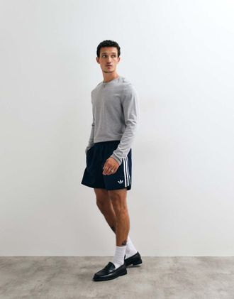 adidas Originals Short &agrave; trois bandes - Bleu marine