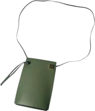 Loewe Sac port&eacute; &eacute;paule Pre-owned - Femme - Pre-owned - Vert - Taille: ONE Size