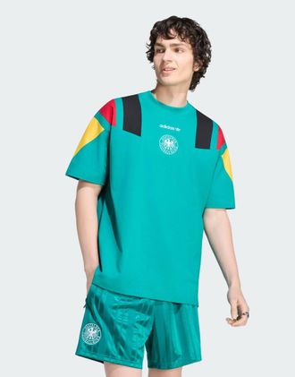 adidas Germany eqt T-Shirt in Equipment-Gr&uuml;n
