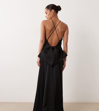 Asos Petite ASOS DESIGN Petite Satin-Cami-Maxikleid mit Schleife am R&uuml;cken in Schwarz