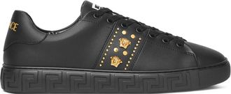 Versace baskets cloutées Greca - Noir