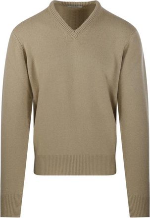 Christophe Lemaire Pull &agrave; col en V - Homme - Pulls - Beige - Taille: L