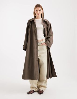 Asos Hochwertiger Oversize-Trenchcoat in Taupe mit Kimono-&Auml;rmeln-Gr&uuml;n