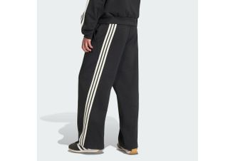 adidas Jogginghose ADIDAS KIT 3-STREIFEN HOSE, WEIT GESCHNITTEN (1-tlg)