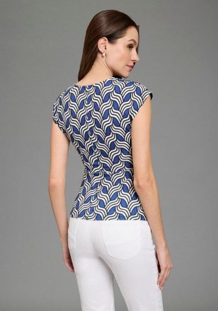 Bruno Banani Print-Shirt mit Schmuckelement, eleganter V-Ausschnitt, figurbetont