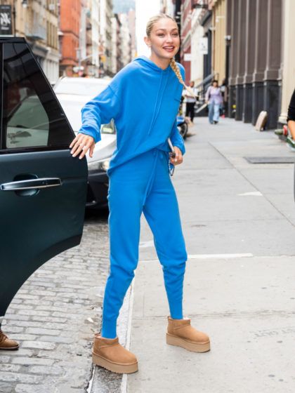 UGG Classic Platform : ce nouveau modèle compensé est LA paire à avoir cette saison