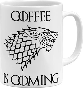 OM3 Coffee is Coming Statement Tasse mit Spruch - Keramik Becher - 11oz 325ml - Beidseitig Bedruckt - Weiss