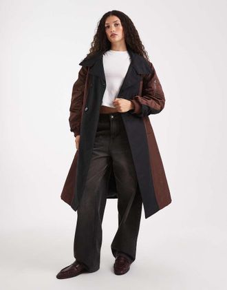 Asos Veste parka longue hybride - Chocolat et noir-Brown