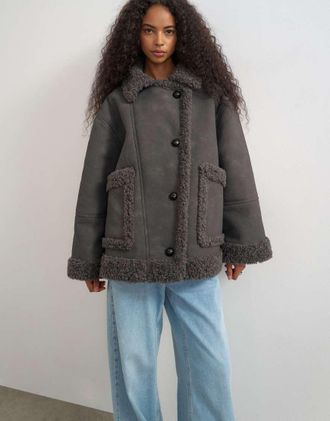 Topshop veste en imitation peau de mouton gris charbon