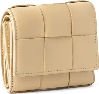 Bottega Veneta Quilted Leather Wallet - Beige