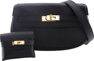 Herm&egrave;s Black Swift Kelly Moove
