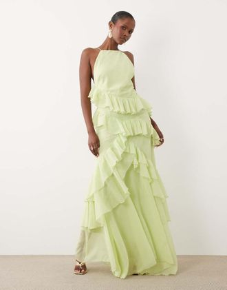 Asos Robe longue volant&eacute;e &agrave; col montant et dos d&eacute;collet&eacute; - Citron vert