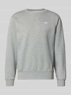 Nike Sweatshirt mit Label-Stitching und Rundhalsausschnitt
