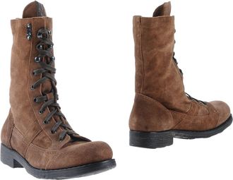 O.X.S. SCHUHE - Stiefeletten auf YOOX.COM