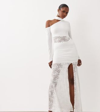 KAIIA Exclusivit&eacute; - Kaiia - Robe longue asym&eacute;trique pr&egrave;s du corps avec d&eacute;tails en dentelle - Cr&egrave;me-Blanc