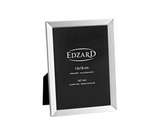 Edzard Fotorahmen Livorno f&uuml;r Foto 13 x 18 cm, edel versilbert, anlaufgesch&uuml;tzt, mit Samtr&uuml;cken, Fotorahmen zum Stellen, Hoch- oder Querformat - Bilderrahmen