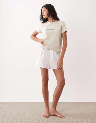 Calvin Klein Pyjama in Wollwei&szlig; mit T-Shirt und Logo