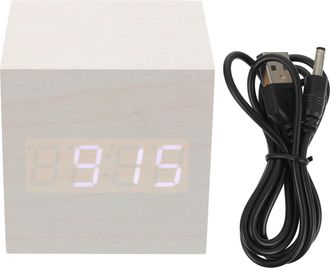 NUOBESTY Digitaler Holz wecker Quadratisch mit LED Display Temperaturanzeige Nachtlicht USB anschluss Ger&auml;uschlos Kleine Nachttisch Uhr f&uuml;r Schlafzimmer und Mo