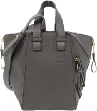 Loewe Pre-owned Sac bandouli&egrave;re Hammock Compact en cuir - Femme - Pre-owned - Gris - Taille: ONE Size
