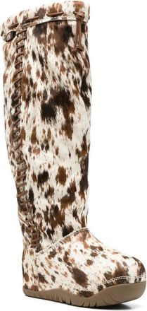 UGG Bucked Boot - Brown