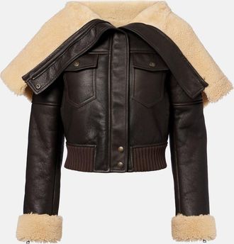 Alexander McQueen Veste raccourcie en cuir et shearling