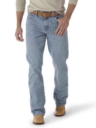 Wrangler Herren Retro Relaxed Fit Boot Cut Jeans, Crest, 38W / 30L