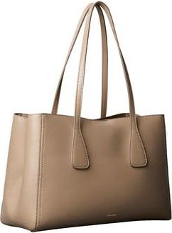 Calvin Klein Sac cabas port&eacute; &eacute;paule