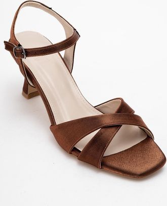 Prologue Melin Cross Riemen Stiletto Sandale