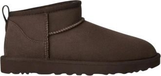UGG Classic Ultra Mini Boot - Femme - Chaussures - Brun - Taille: 38 EU