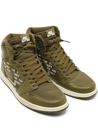 Nike Jordan baskets Retro 1 45.5 Air en cuir - Vert