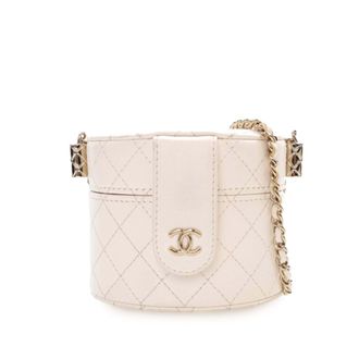 Chanel White Mini Quilted Lambskin CC Allure Vanity Case